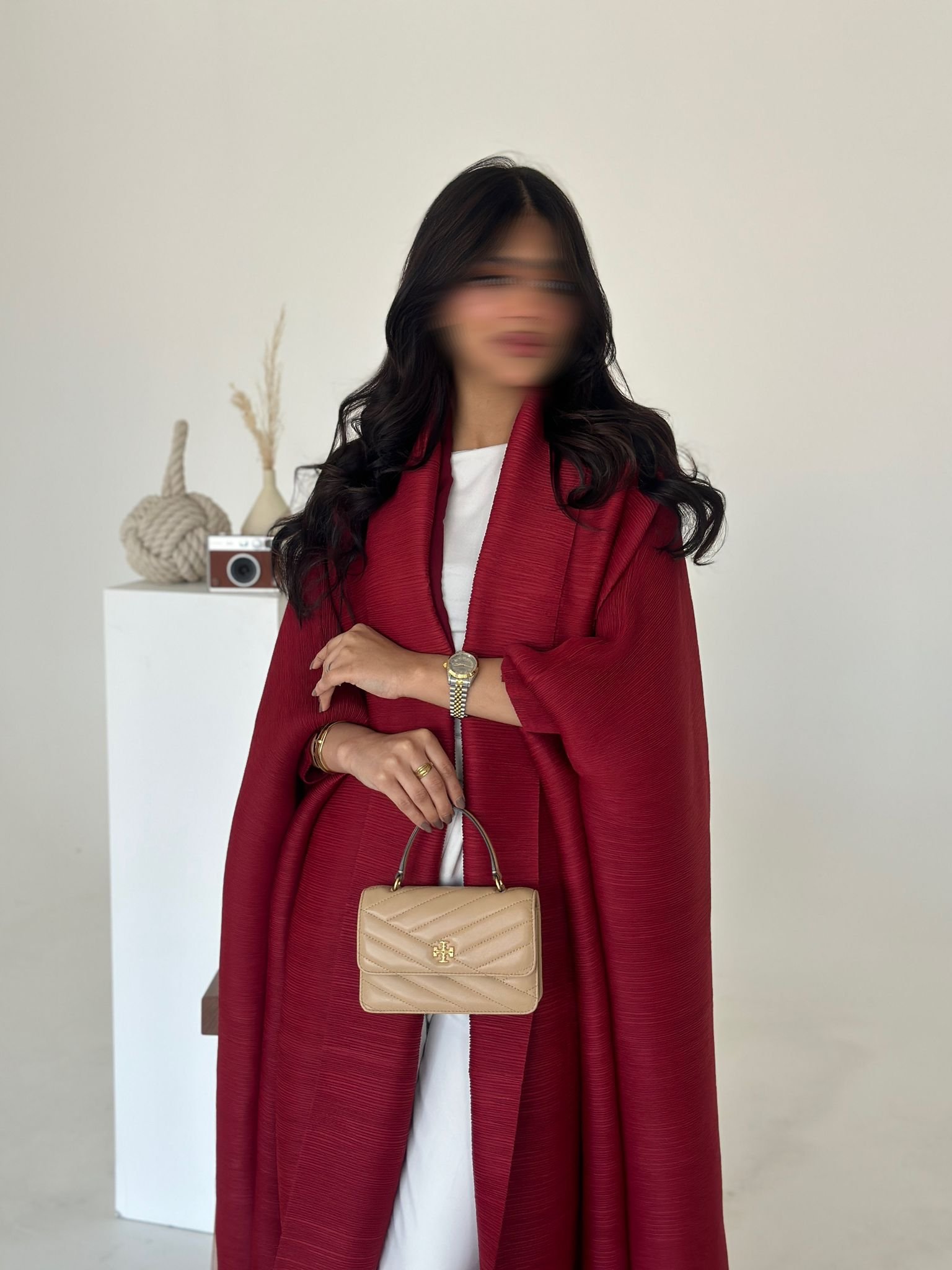 R019 – ELV ABAYA